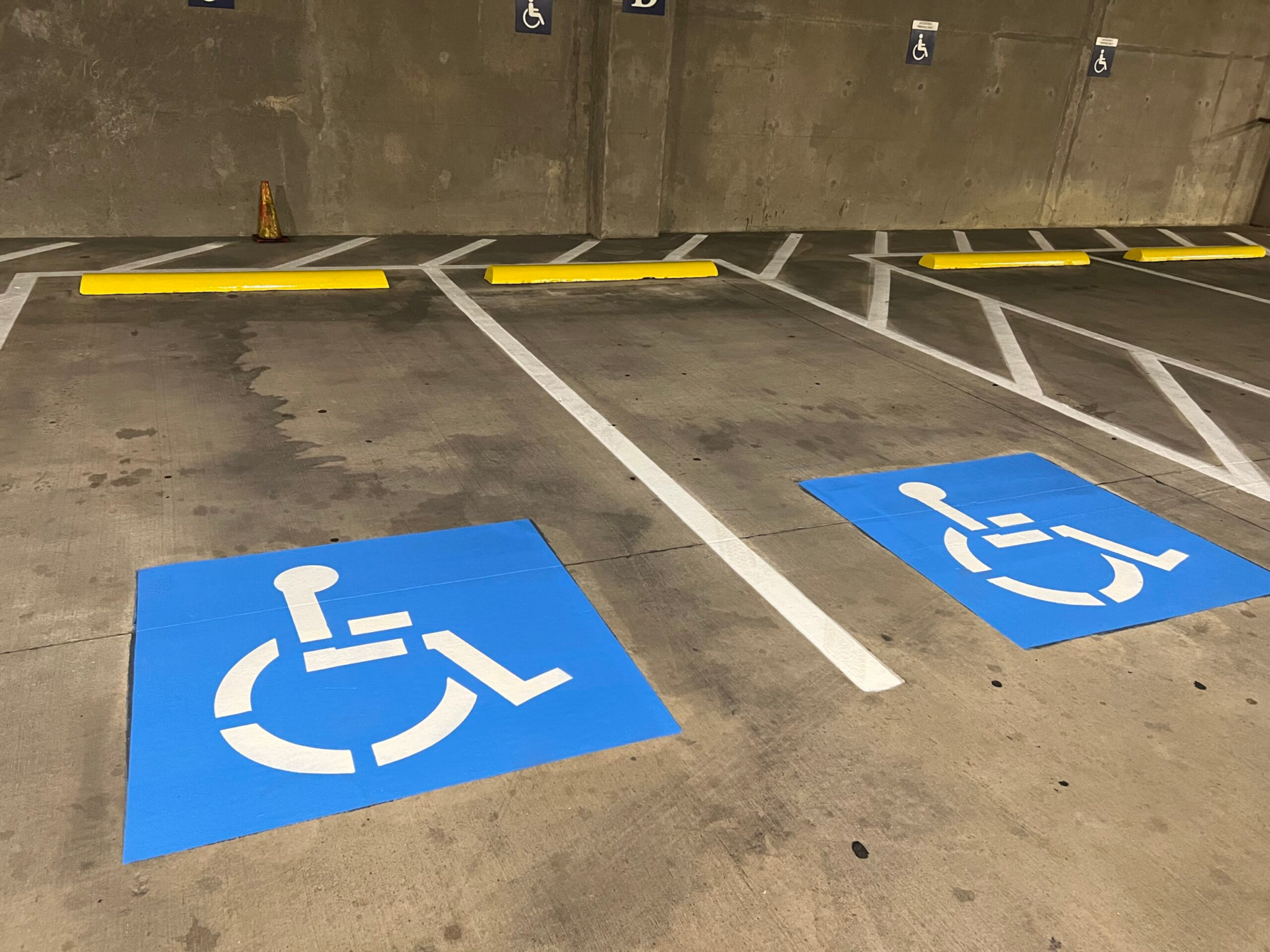 Lot Striping In Parking Garages - Las Vegas - Lot Striping